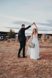 25 Photos That Will Convince You Have a Vineyard Wedding at Helwig ...