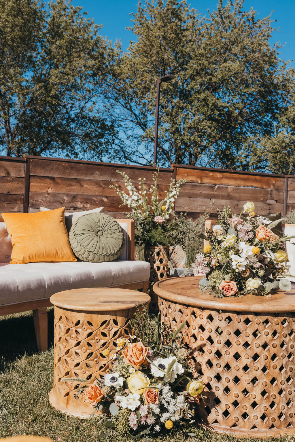 A Romantic Sweet as Honey Themed Styled Wedding - The Bloom Blog